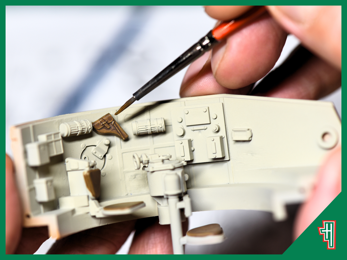 Hand Painting Models: Beginner’s Guide to Acrylics, Tools & Techniques ...