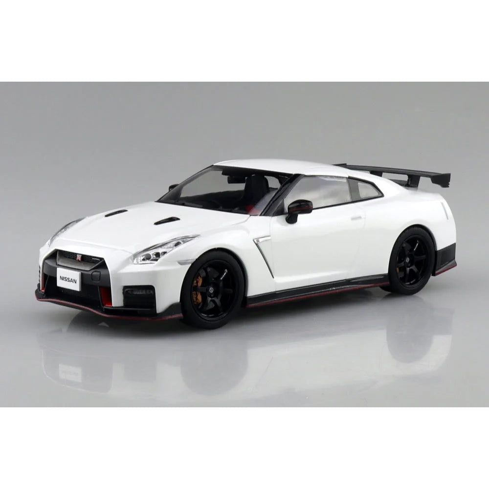 1/24 SNAP R35 Nissan GT-R Nismo 2017 Brilliant White Pearl