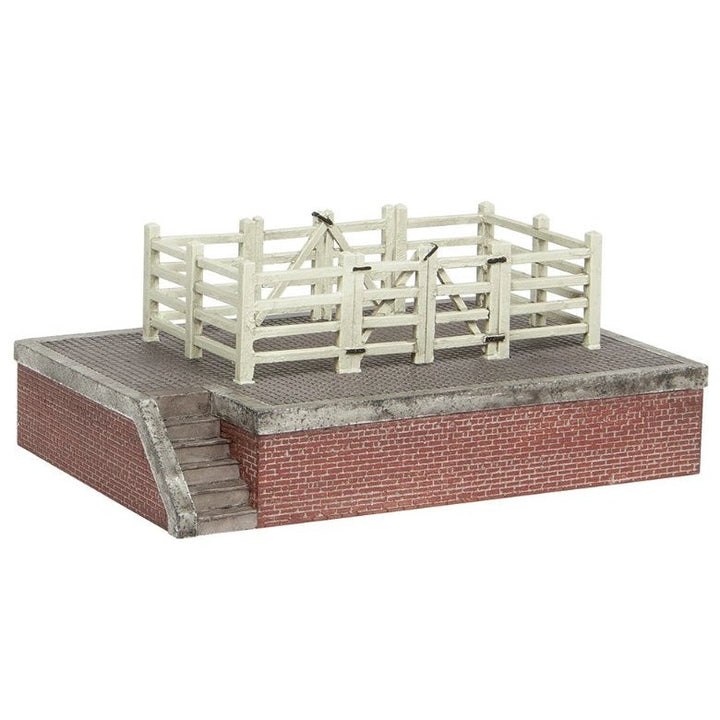 Scenecraft OO Lucston Cattle Dock – Hobbyco