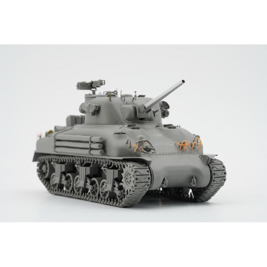 Border Model 1-35 Sherman M4A1 Mid Plastic Model Kit | Hobbyco - Est.1935