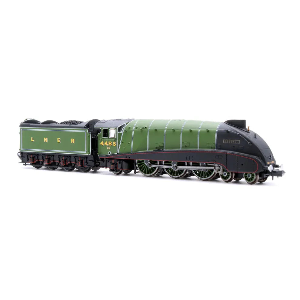 Dapol N A4 Valanced Kestrel 4485 LNER Green | Hobbyco - Est.1935