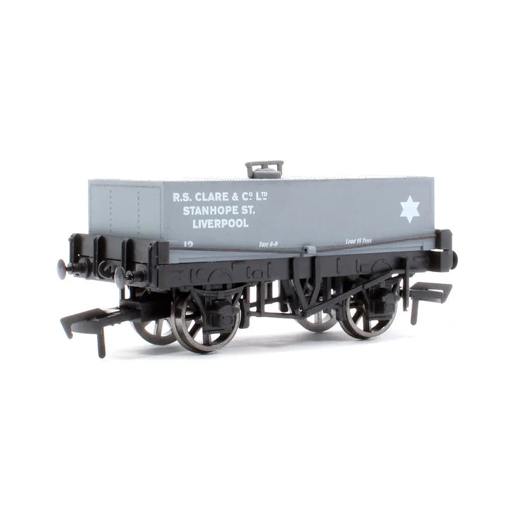 Dapol OO Rectangular Tank Clare Liverpool 12 | Hobbyco - Est.1935