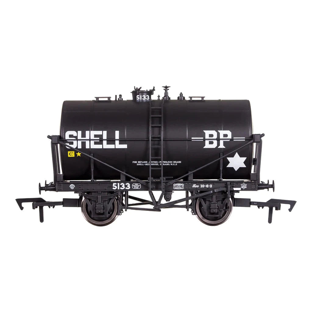 Dapol OO 14T Tank Wagon Class B Shell - BP Black 5133
