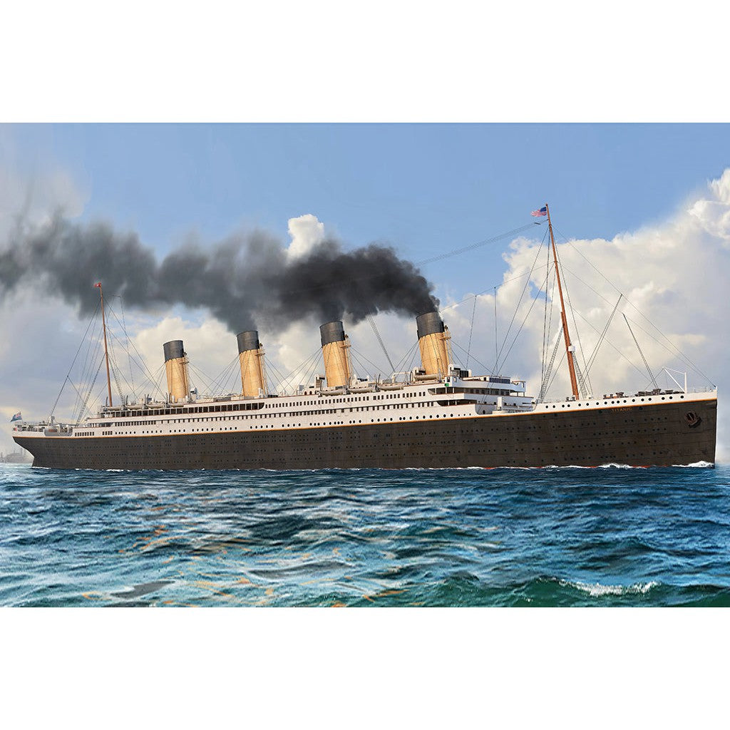 HobbyBoss 1/700 Titanic Plastic Model Kit – Hobbyco