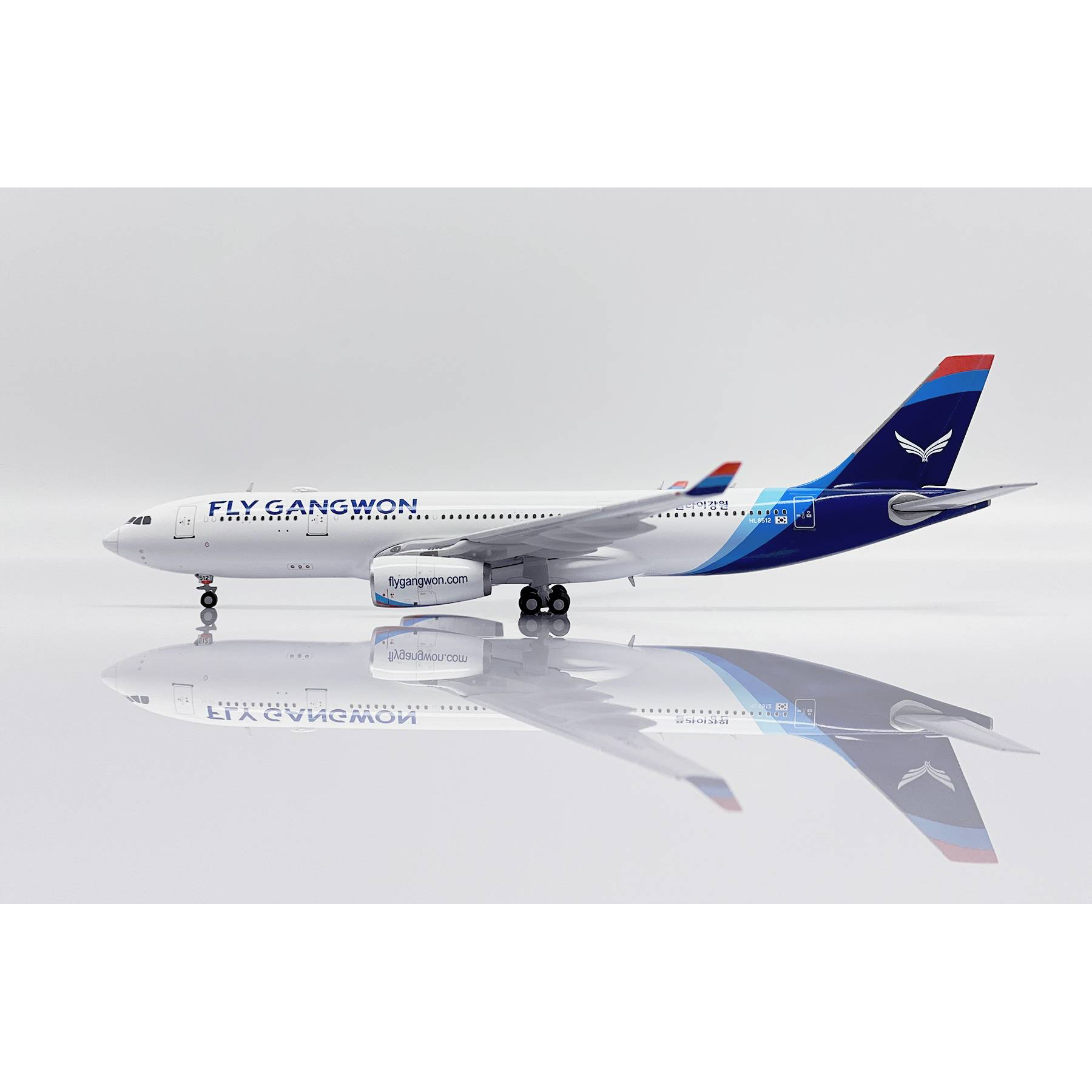 1/400 Fly Gangwon A330-200 HL8512