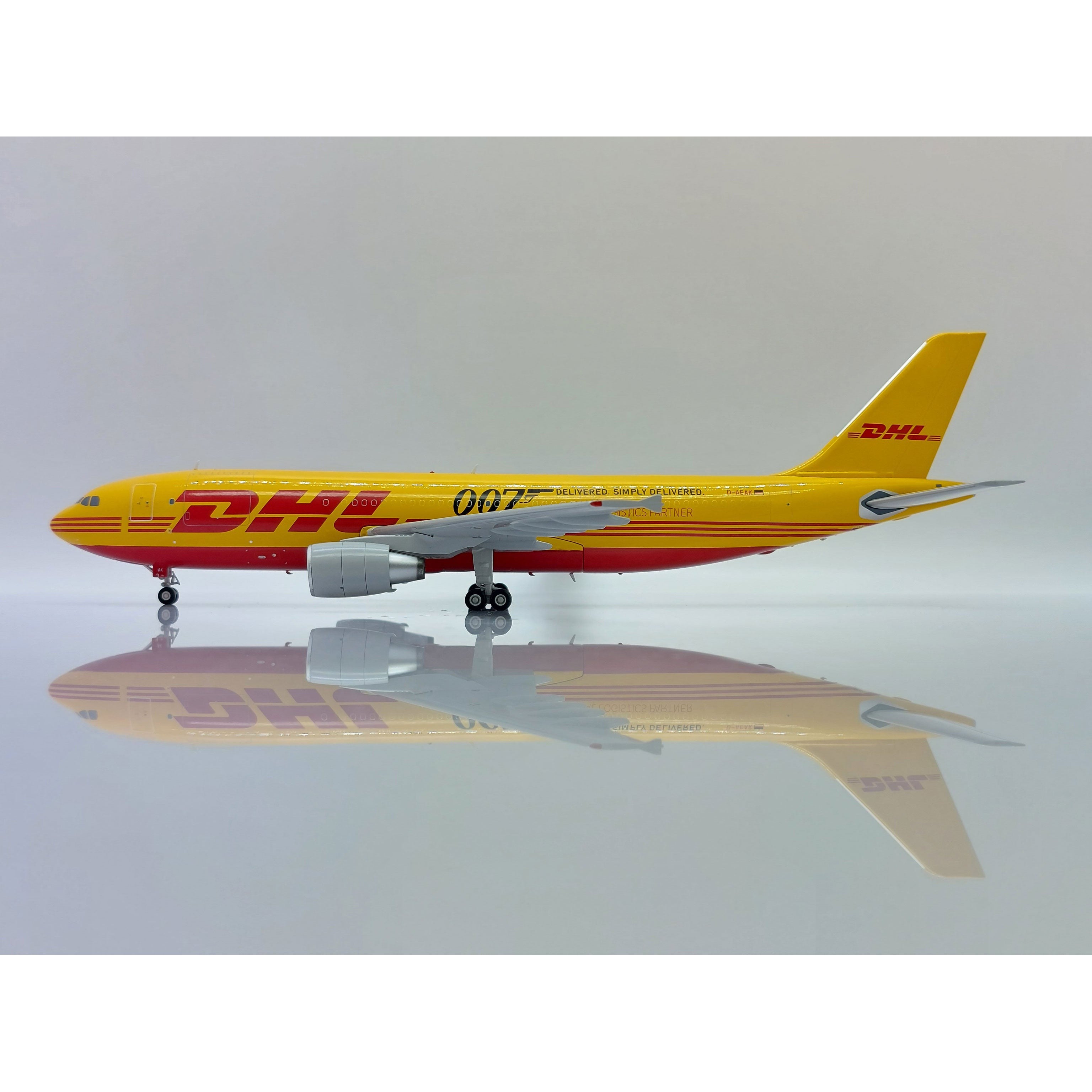 1/200 DHL A300-600R(F) D-AEAK "007"