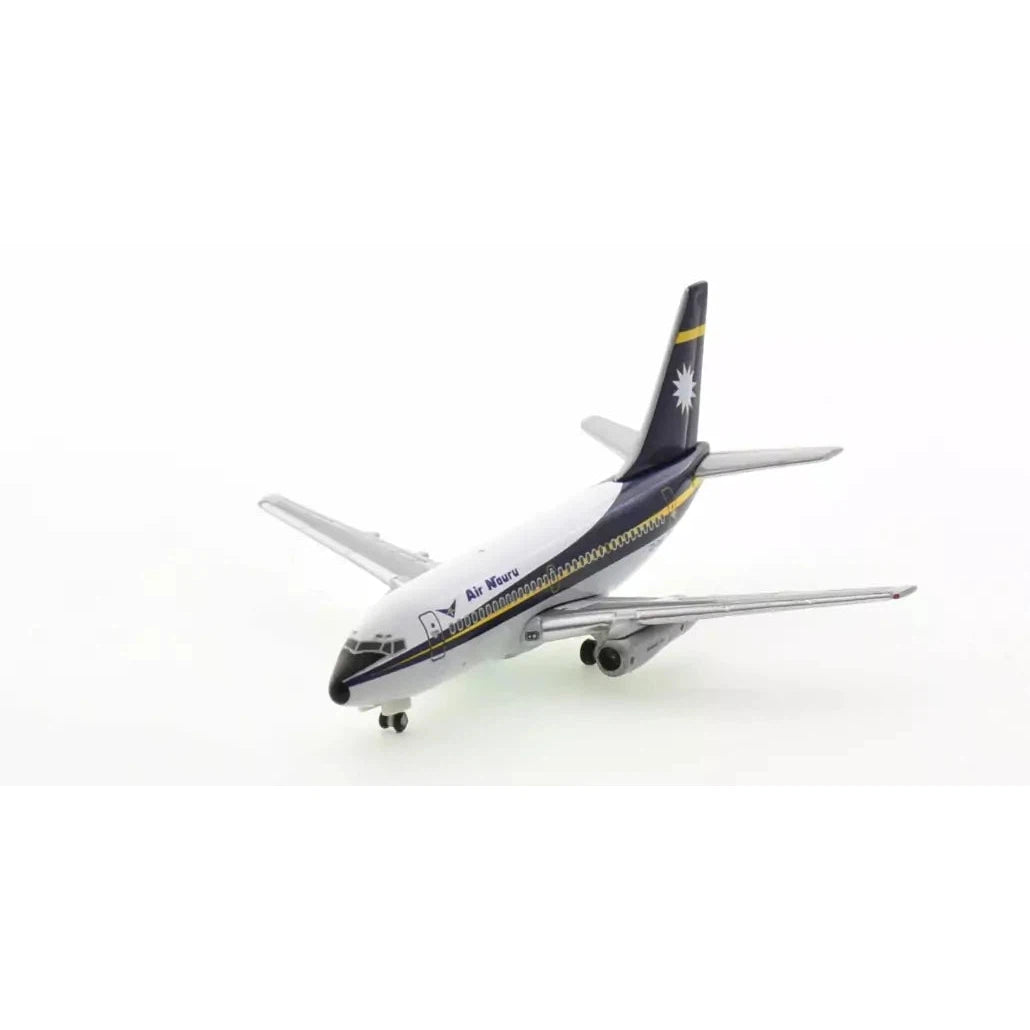 1/400 Air Nauru Boeing 737200 C2RN8