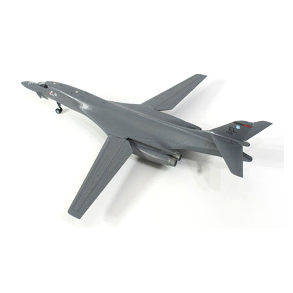 12620 1/144 Rockwell USAF B1B Lancer Thunderbirds Plastic Model Kit