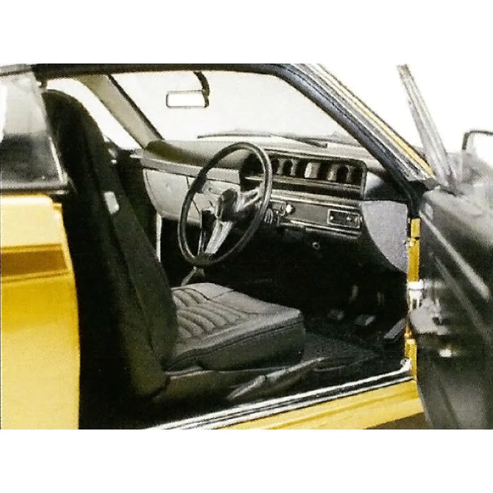Classic Carlectables 1/18 E49 50th Anniversary Gold Livery Charger ...